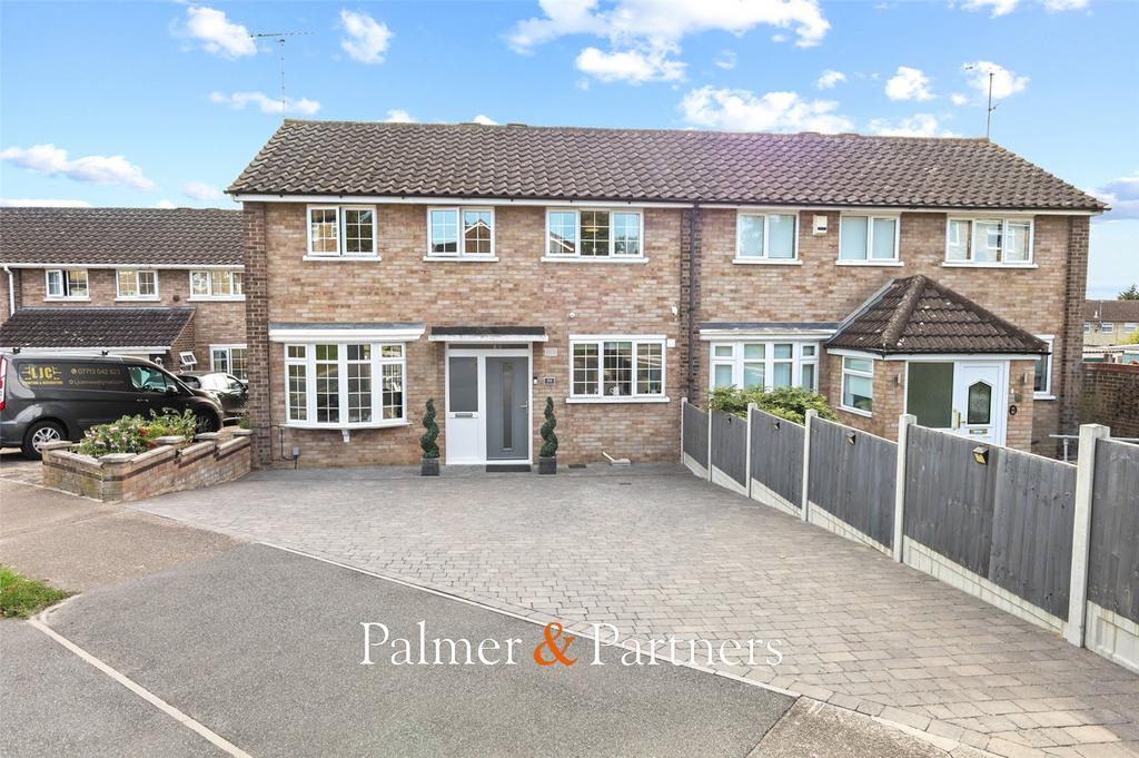 Forest Road, Greenstead, Colchester... 3 bed semi-detached house for ...