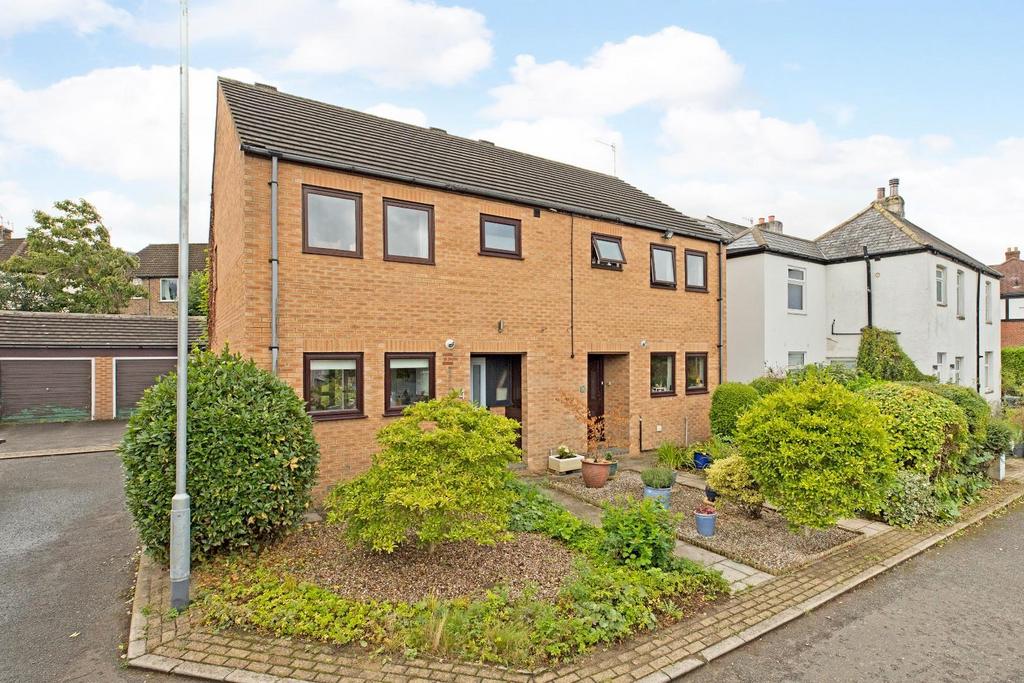 Rhyddings Gardens, Ilkley LS29 3 bed semi-detached house - £380,000