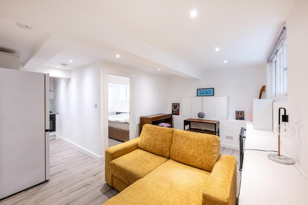Chequer Street, London EC1Y 1 bed flat for sale - £500,000