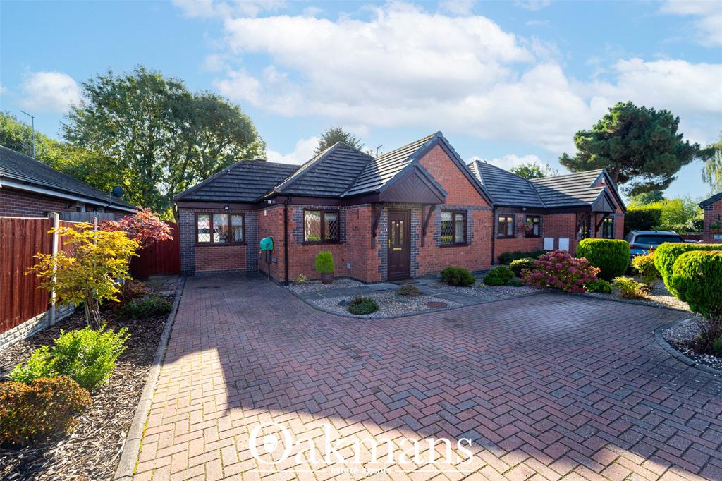 The Tryst, Worcestershire B61 3 bed detached house for sale - £360,000