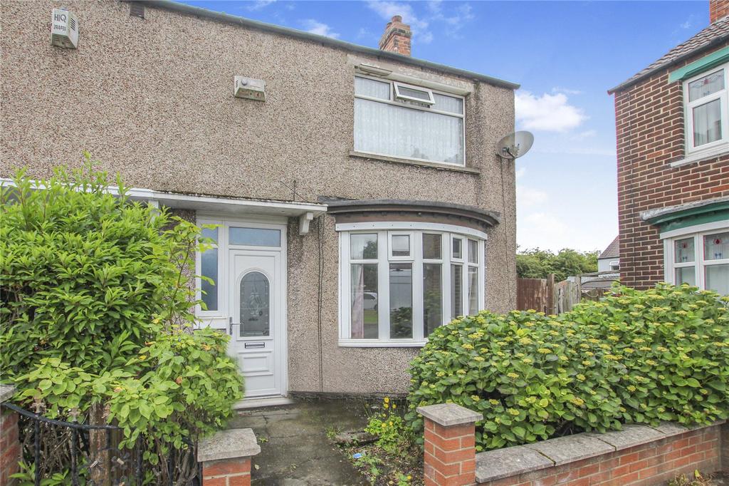 Saltwells Road, Middlesbrough 3 bed end of terrace house - £67,500