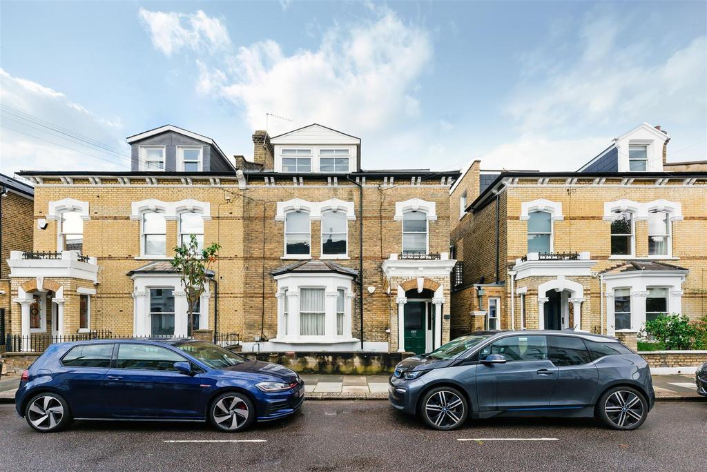 Lilyville Road, Fulham SW6 1 bed flat - £1,700 pcm (£392 pw)