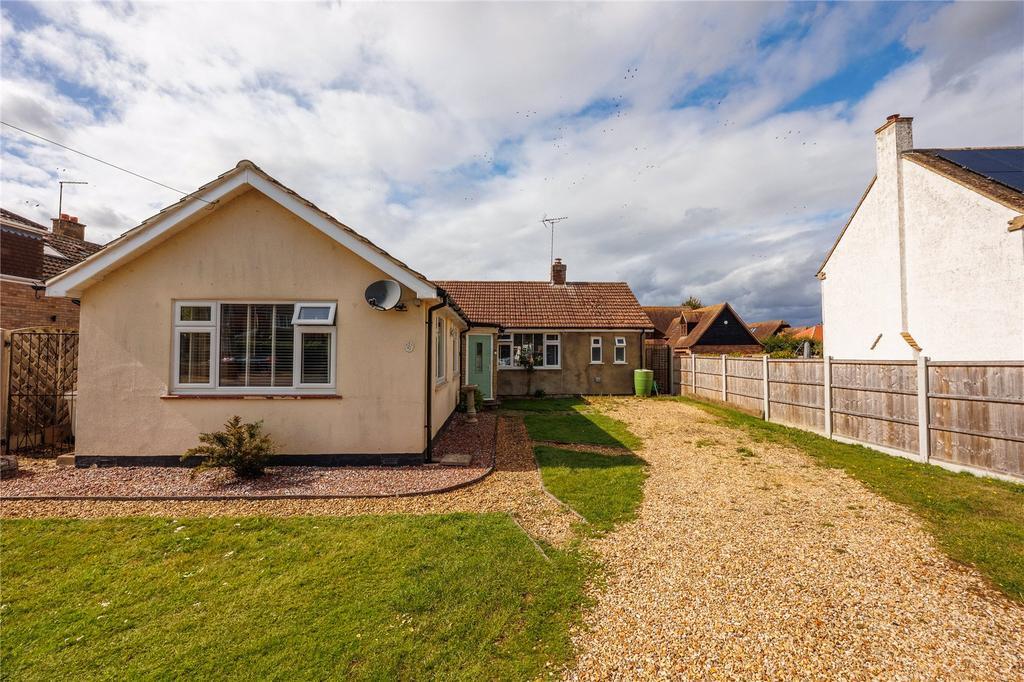 Newbury Lane, Silsoe, Bedfordshire, MK45 4 bed detached house for sale ...