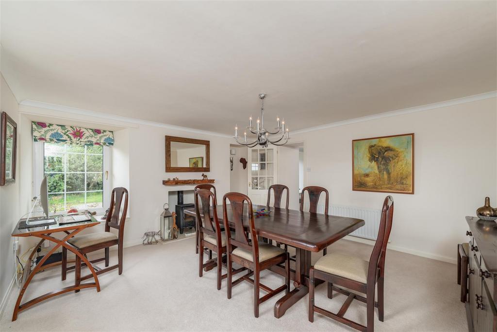 Oxnam Road, Jedburgh TD8 4 bed farm house for sale - £749,500