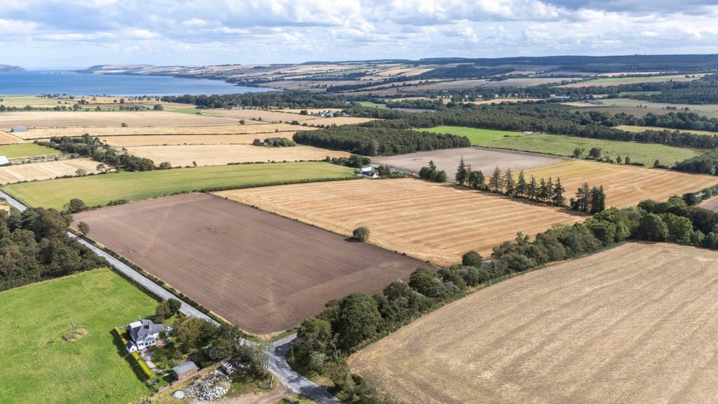 Balblair, Ross-Shire IV7 Land - £450,000