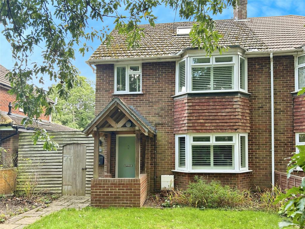 Reading Road, Burghfield Common... 4 bed semi-detached house for sale ...