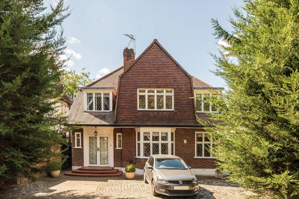 Hartington Road, London W4 5 bed house to rent - £7,999 pcm (£1,846 pw)