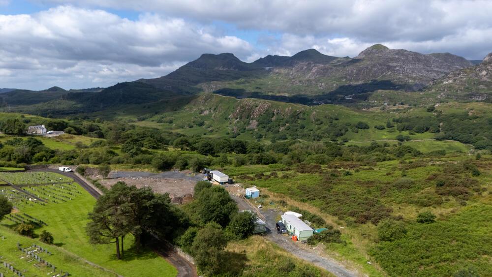 Cae Rails, Tyddyn Gwyn, Manod... Land - £40,000