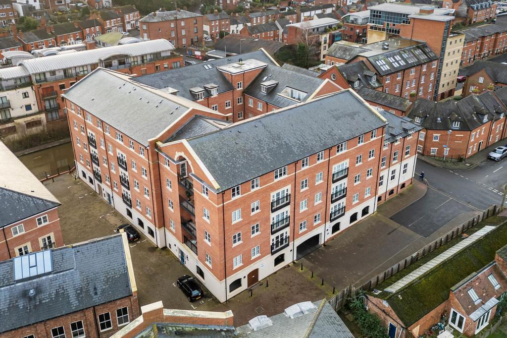 Apartment 30 Austin Court, 2 Mill... 2 bed apartment for sale - £250,000