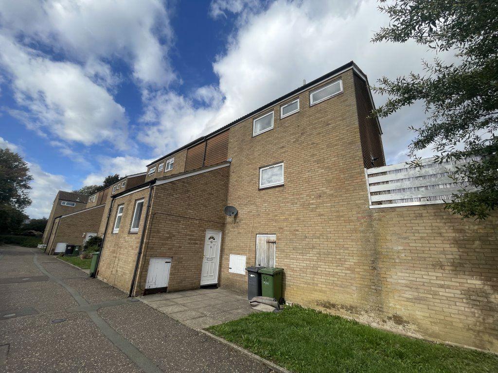 Eldern, Orton Malborne, Peterborough... 2 bed maisonette - £800 pcm (£ ...