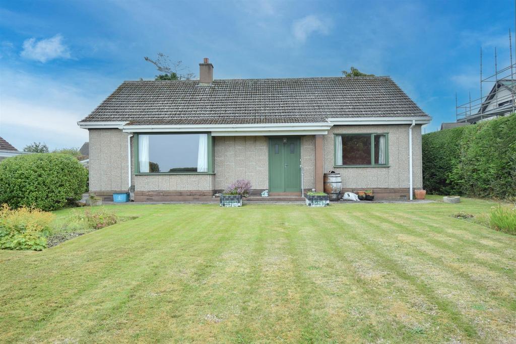 Fairwinds, 22 Marine Terrace... 3 bed detached bungalow for sale - £270,000