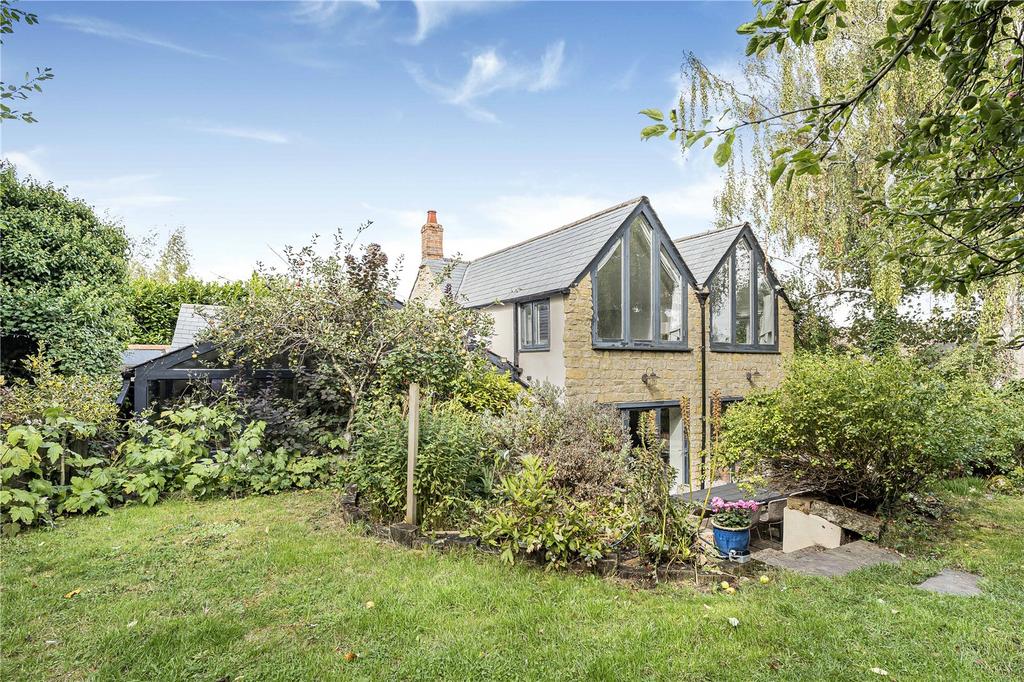 Manor Road, Grendon... 4 bed detached house for sale - £580,000