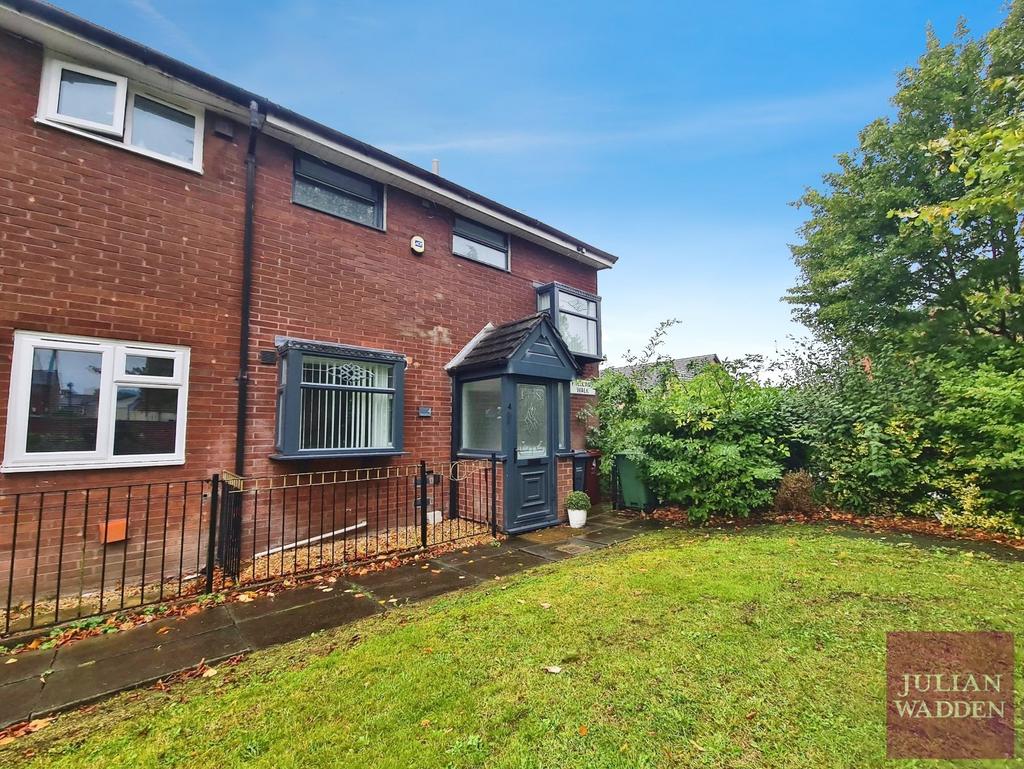Freeland Walk, Openshaw, Manchester, M11 2 bed end of terrace house - £ ...