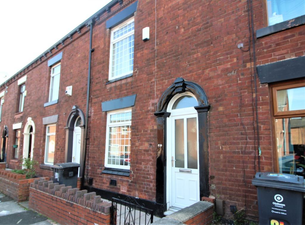 Esther Street, Oldham, OL4 2 bed terraced house - £900 pcm (£208 pw)