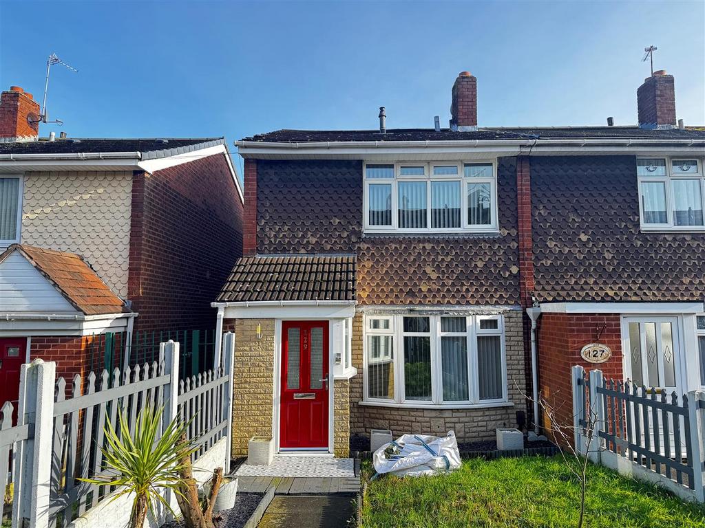 Millfield Avenue, Walsall 3 bed end of terrace house to rent - £975 pcm ...