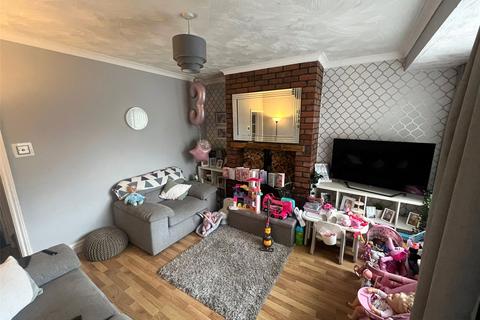 Houses for sale in Chadderton | OnTheMarket