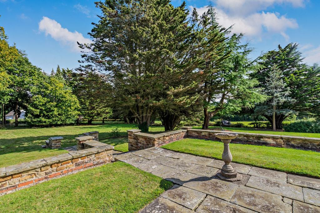 Plumtree Cross Lane, Itchingfield... 8 bed equestrian property for sale ...