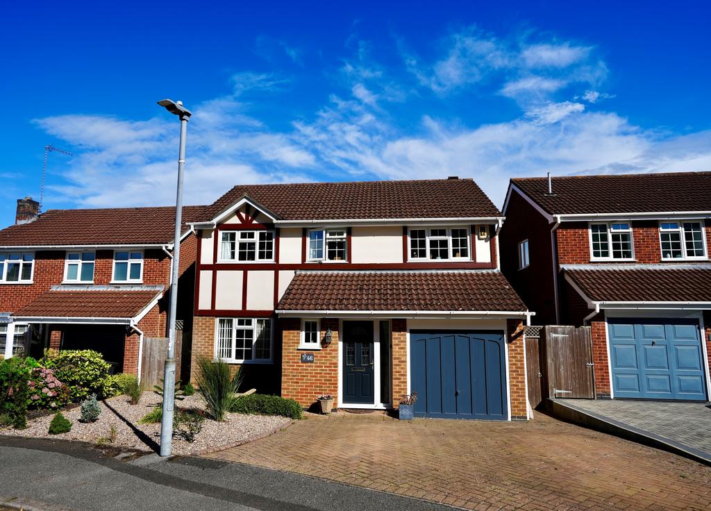 Corran Close, Duston, NN5 7AL 4 bed detached house - £400,000