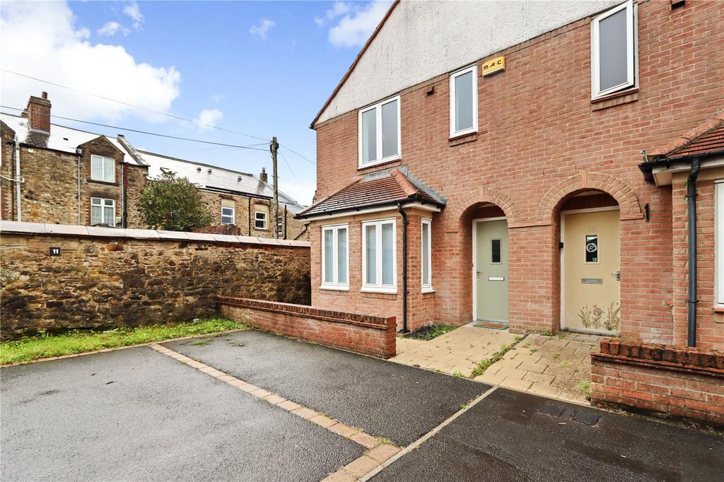 Rosemary Close, Durham DH8 3 bed end of terrace house to rent - £900 ...