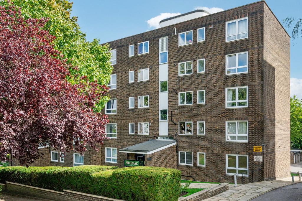 Braemar, 12 Kersfield Road, London 2 bed flat for sale - £500,000