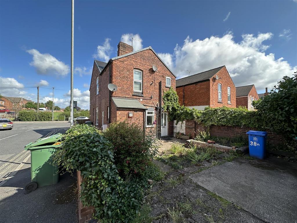Milton Street, Nottinghamshire NG18 1 bed apartment - £595 pcm (£137 pw)