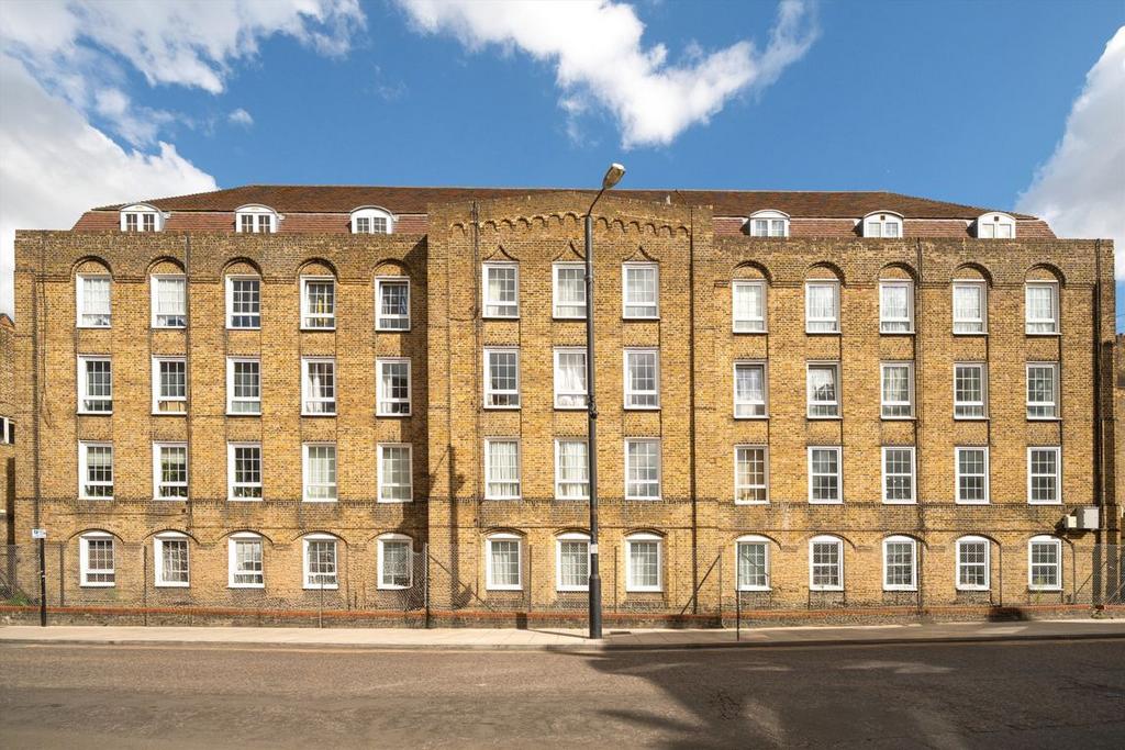 Wapping Lane, London E1W 1 bed flat for sale - £395,000