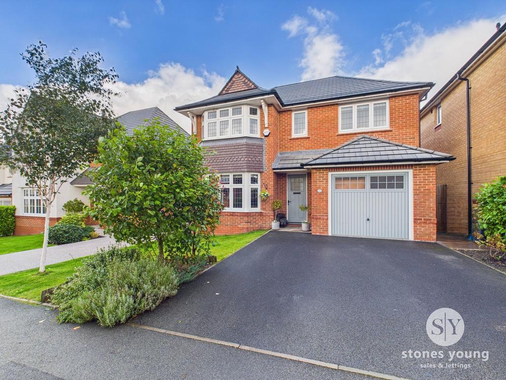 Poplar Way, Barrow, BB7 3 bed detached house - £460,000