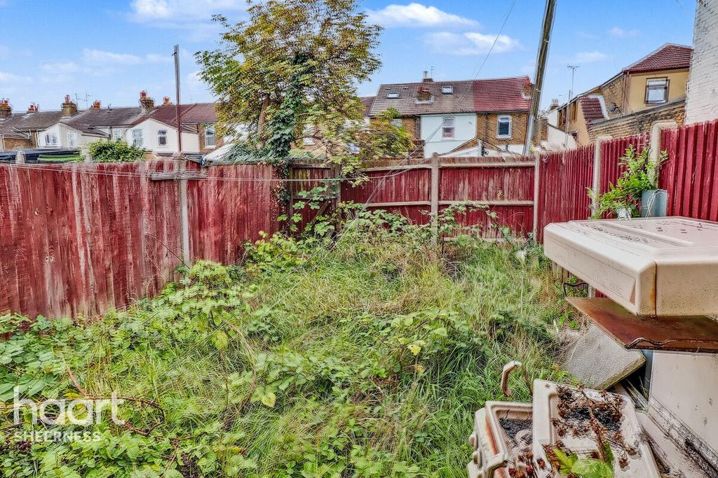 Alma Street, Sheerness 3 bed terraced house - £110,000