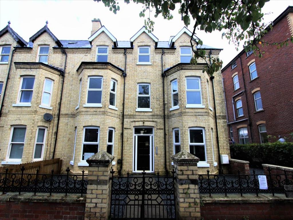 Ithon Road, Llandrindod Wells LD1 1 bed flat - £575 pcm (£133 pw)