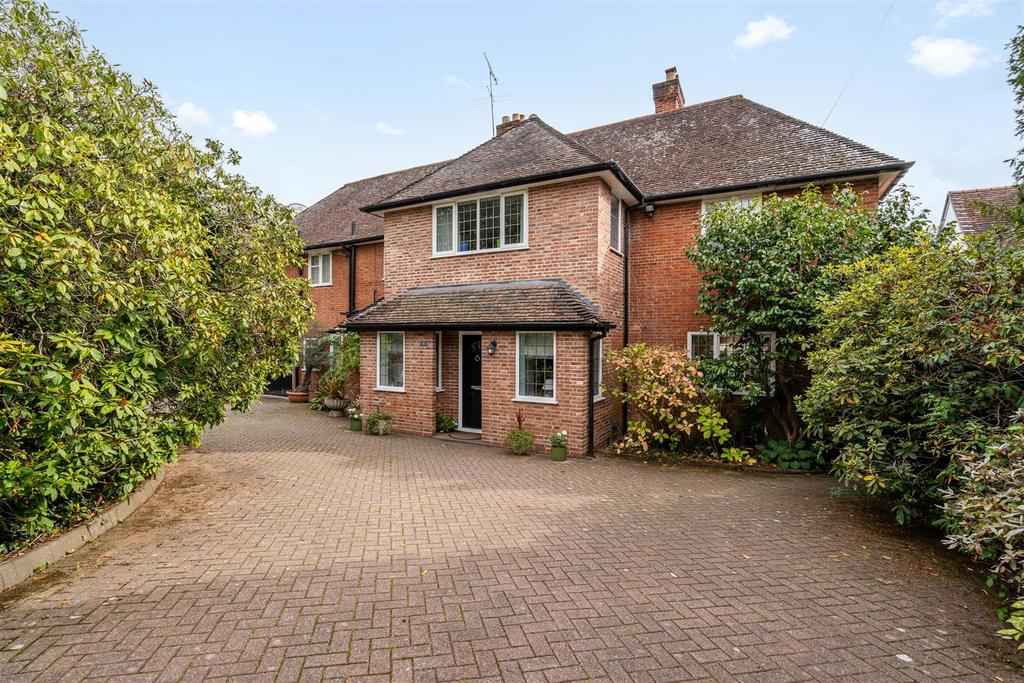Temple Road, Dorridge, Solihull 4 bed detached house - £1,600,000