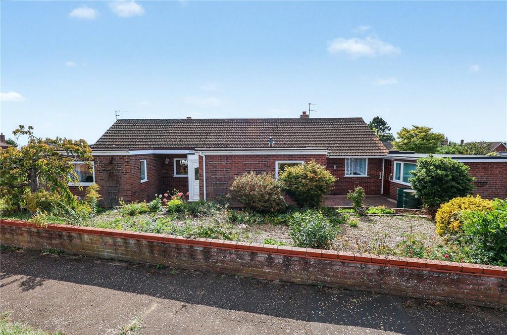 Saracen Road, Hellesdon, Norwich... 4 bed bungalow - £325,000