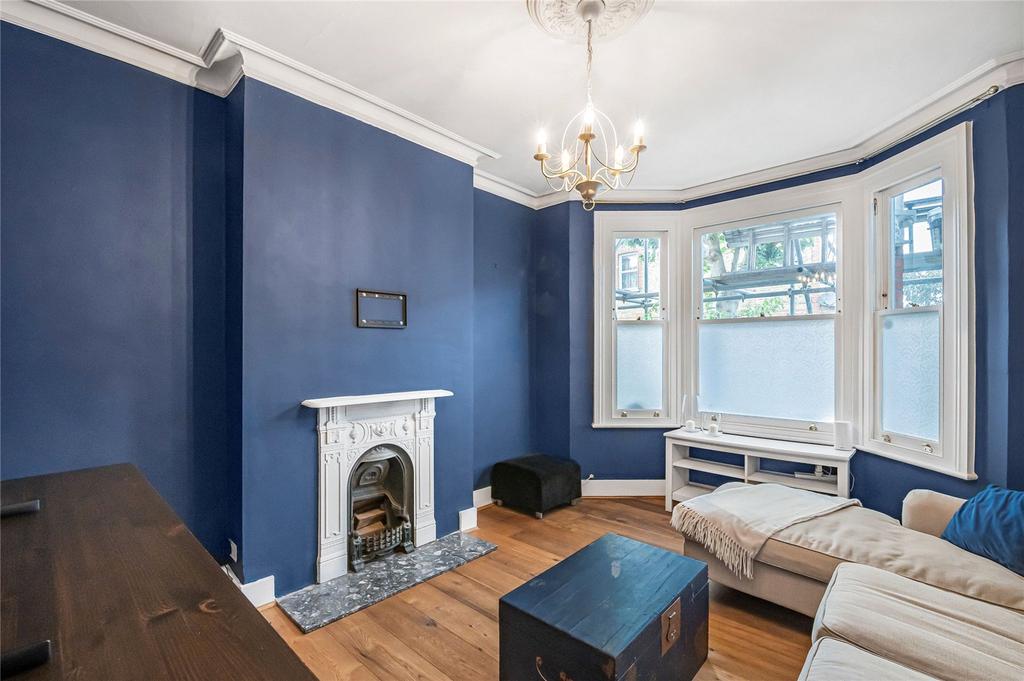 Fallsbrook Road, Furzedown, SW16 1 bed apartment - £385,000
