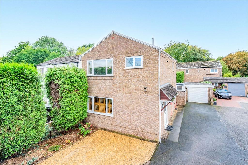 Millstream Way, Leegomery, Telford... 3 bed detached house - £230,000