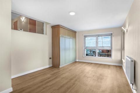 Flats To Rent In Sutton, London | OnTheMarket