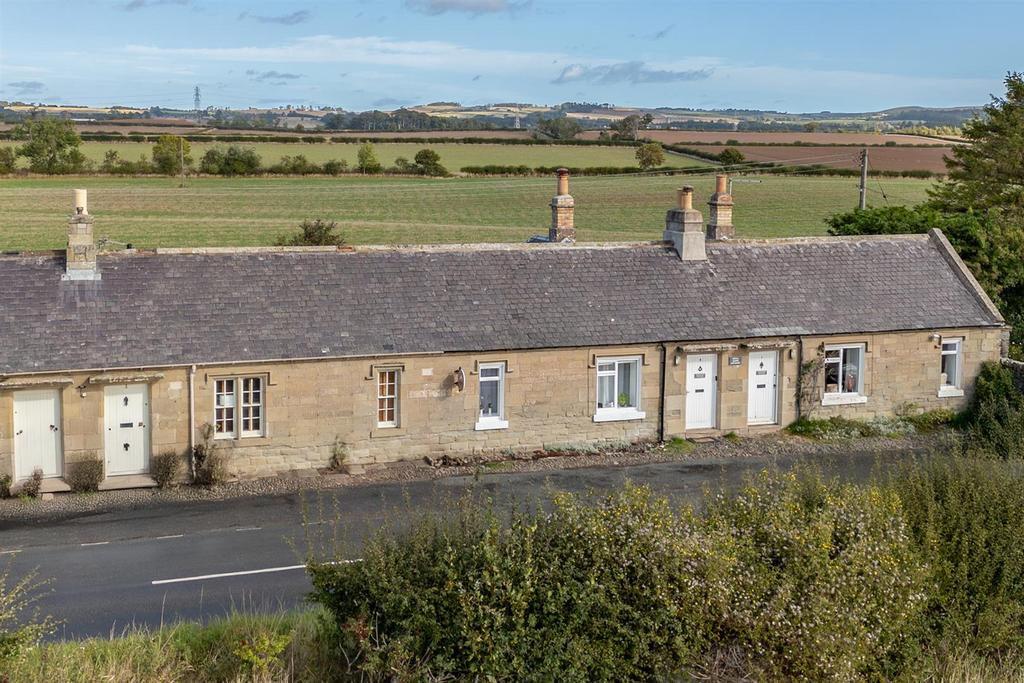 Hedgerow Cottage, 2 Spital Mains... 2 bed cottage - £170,000