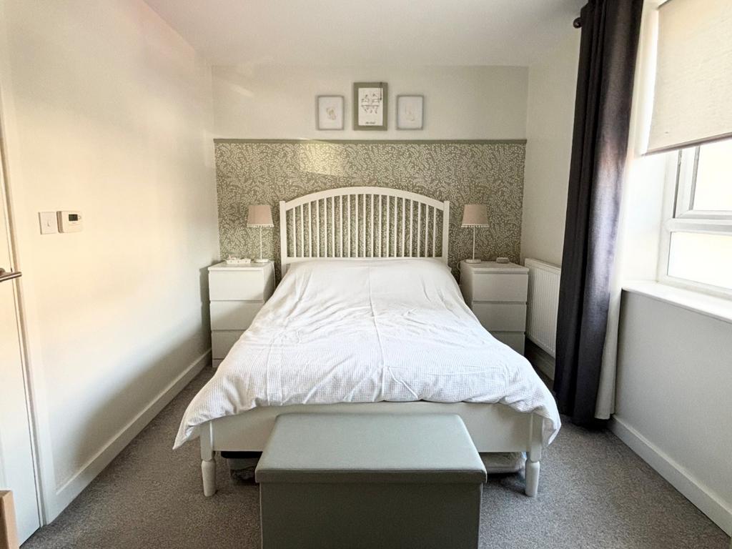 Springhead Parkway, Northfleet... 1 bed apartment for sale - £195,000