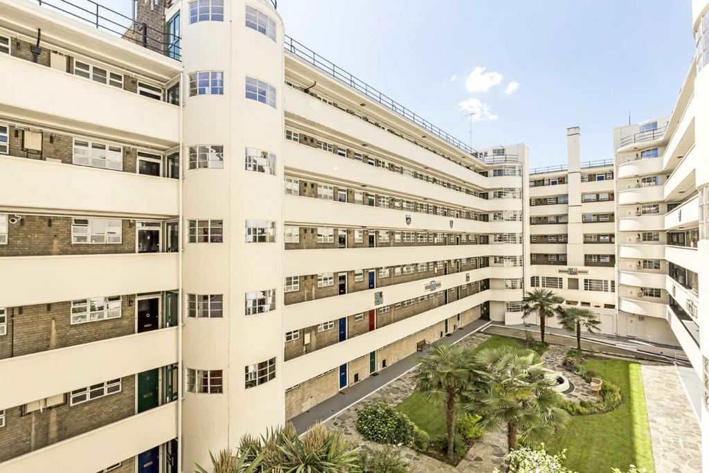 Sheen Road, Richmond TW9 1 bed flat to rent - £1,650 pcm (£381 pw)