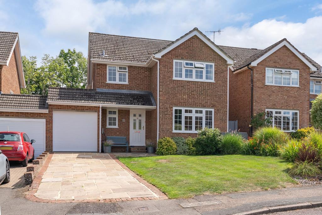 The Orchard, North Holmwood 4 bed detached house - £800,000
