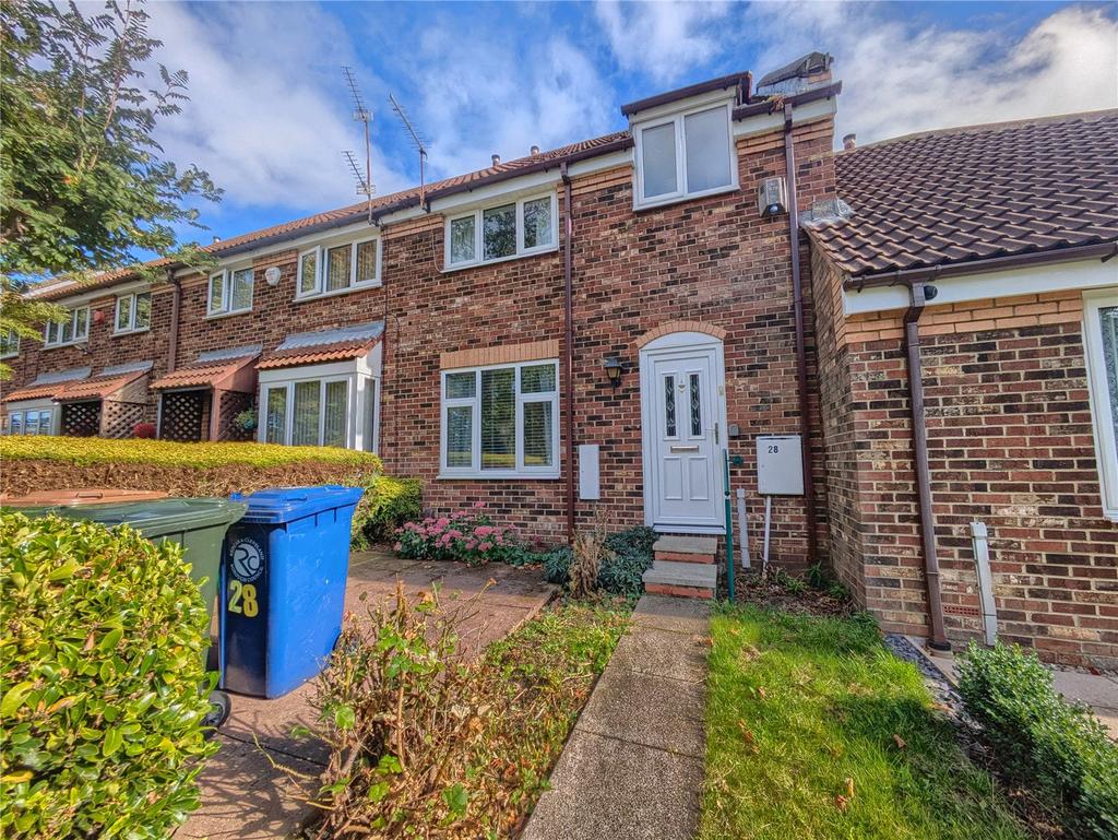 Rothwell Mews, Eston 2 bed terraced house - £725 pcm (£167 pw)