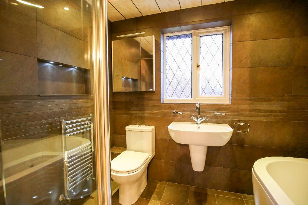Calder Way, Morecambe 4 bed detached house to rent - £1,600 pcm (£369 pw)
