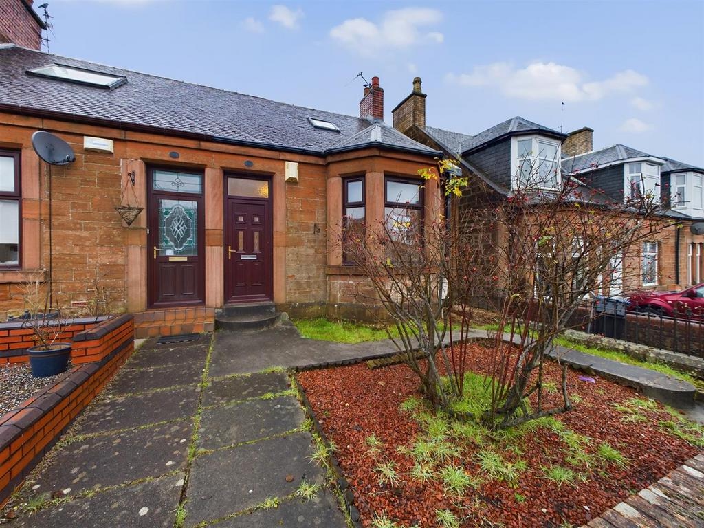 Main Street, Auchinleck KA18 3 bed end of terrace house - £750 pcm (£ ...