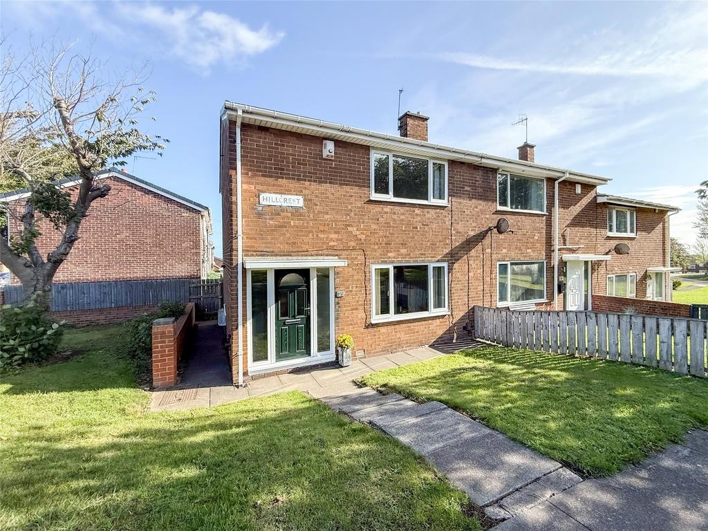 Hill Crest, Gateshead, NE10 2 bed end of terrace house for sale - £120,000