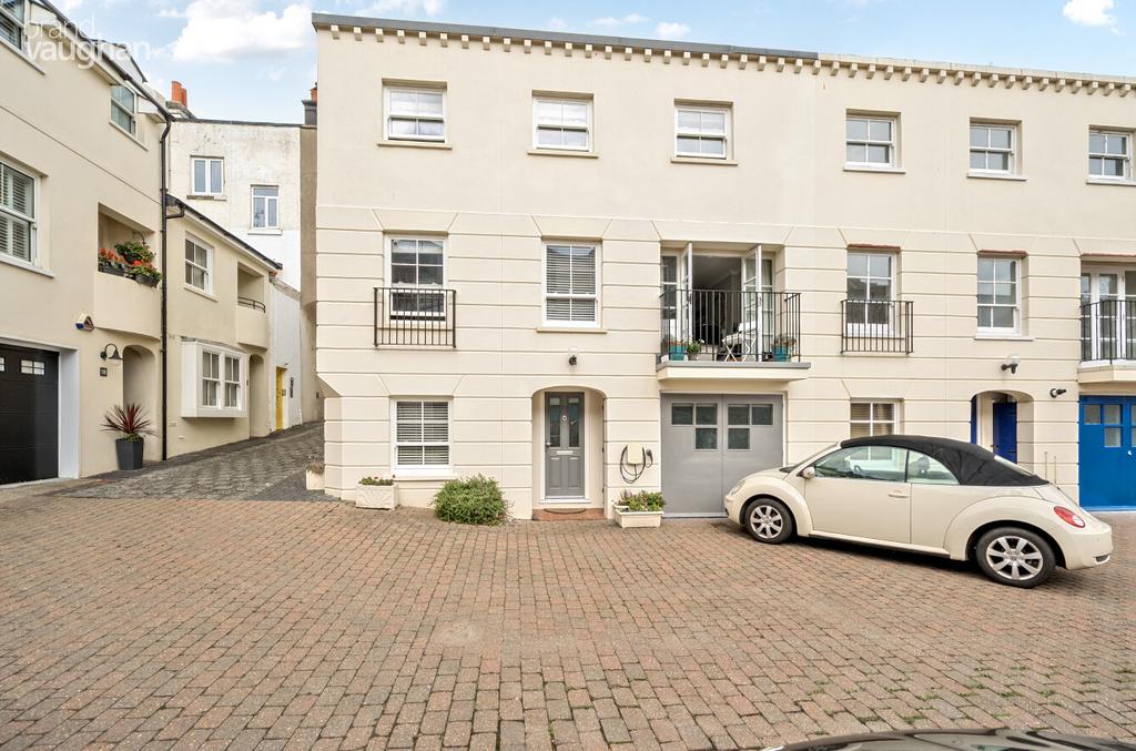 Eastern Terrace Mews, Brighton, East... 3 bed end of terrace house - £ ...