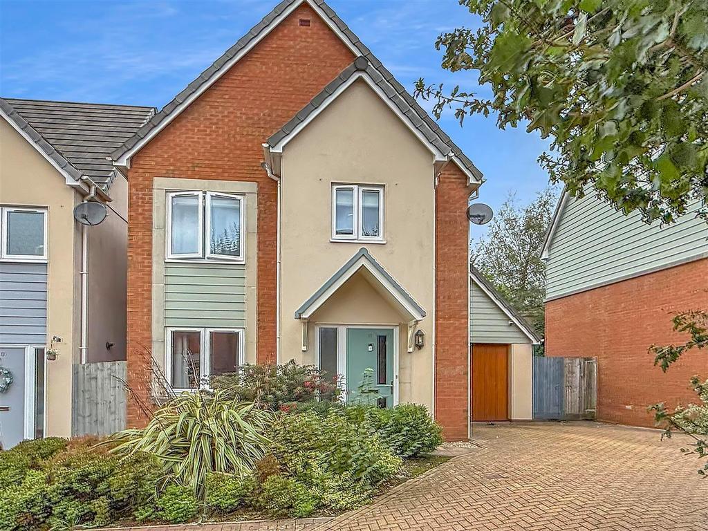 Tylers Meadow, Torrington EX38 3 bed house for sale - £285,000