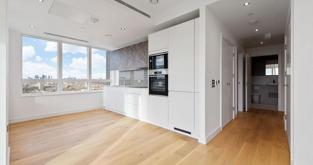 10 Grant Road, London SW11 2 bed apartment - £3,000 pcm (£692 pw)