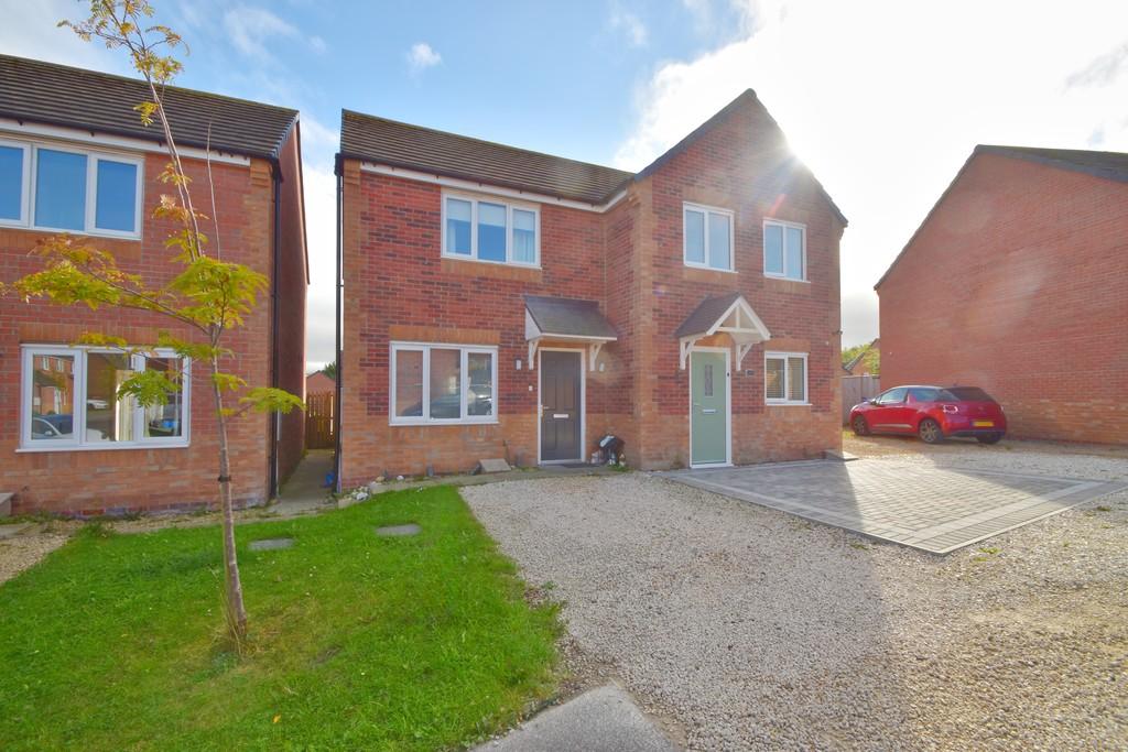 Gerard Close, New Kyo, Stanley 2 bed semi-detached house - £100,000