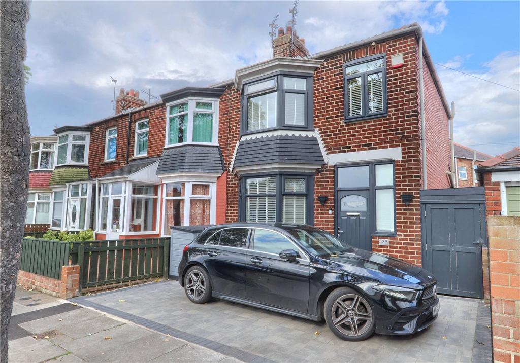 Laburnum Road, Redcar 3 bed end of terrace house - £165,000