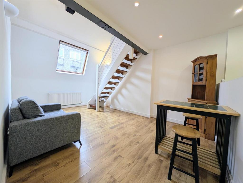 Victoria Street, Liverpool 2 bed apartment - £850 pcm (£196 pw)