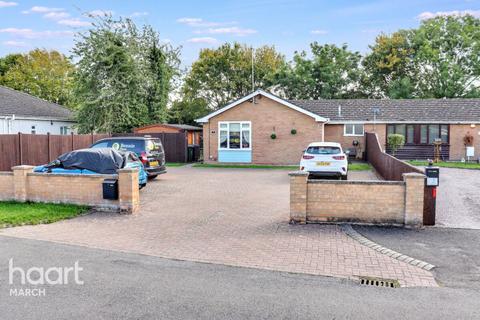 Bungalows For Sale In March | OnTheMarket