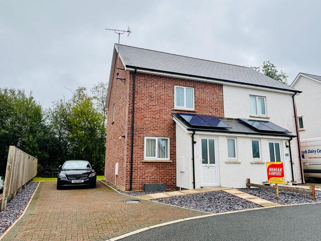 Cwmann, Lampeter, SA48 3 bed semi-detached house for sale - £189,950